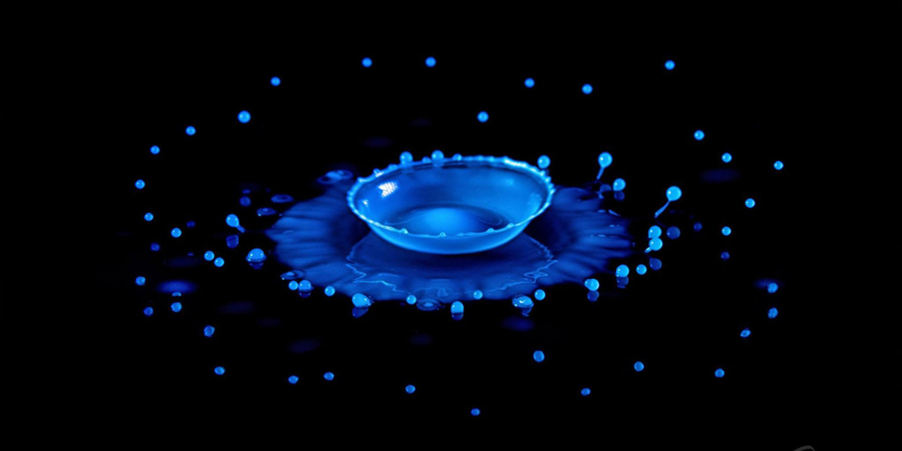 Pluto Trigger - A versatile smart camera remote